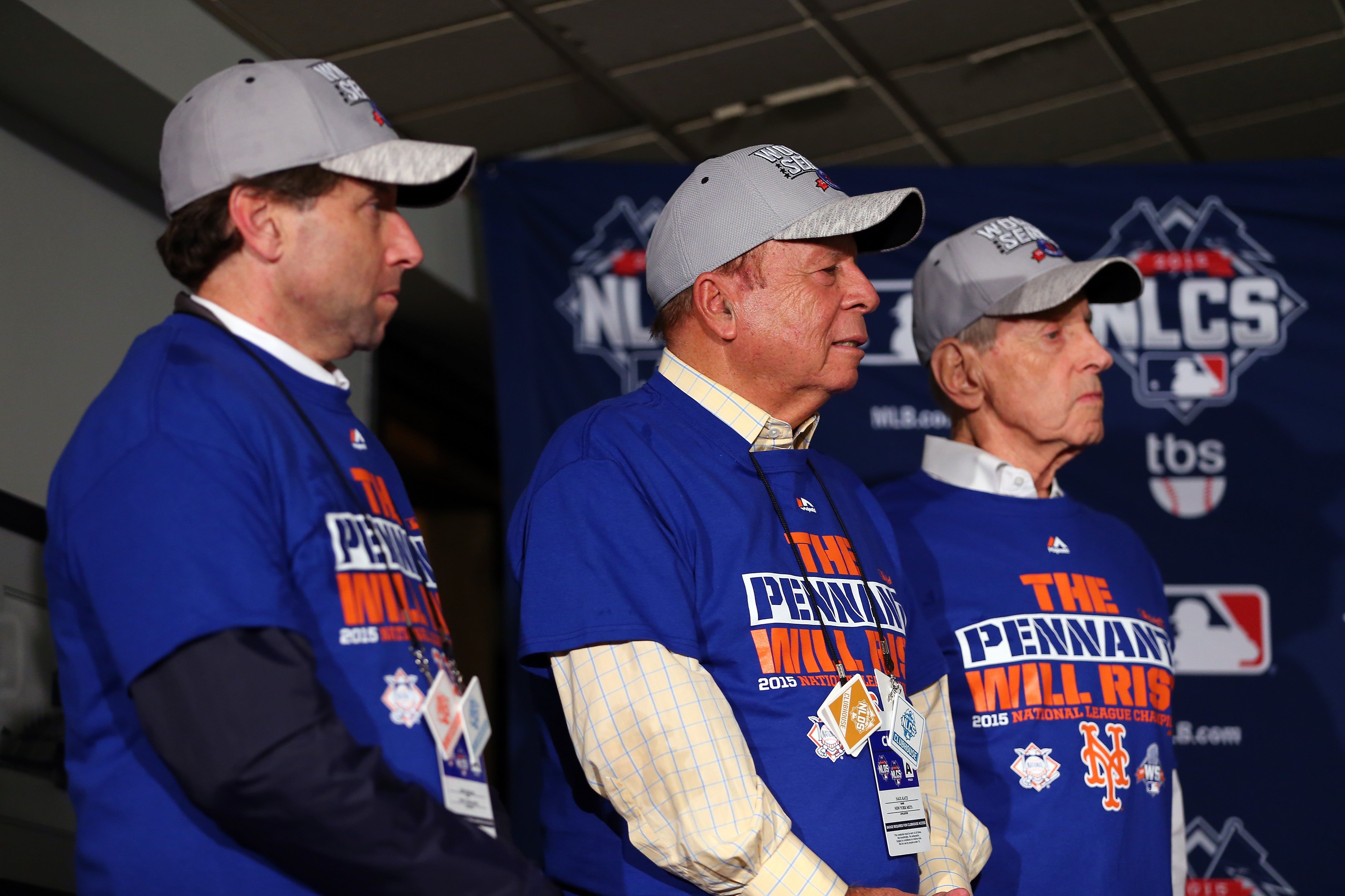 Deadspin | It's Time For The Mets' Garbage Owners To Go