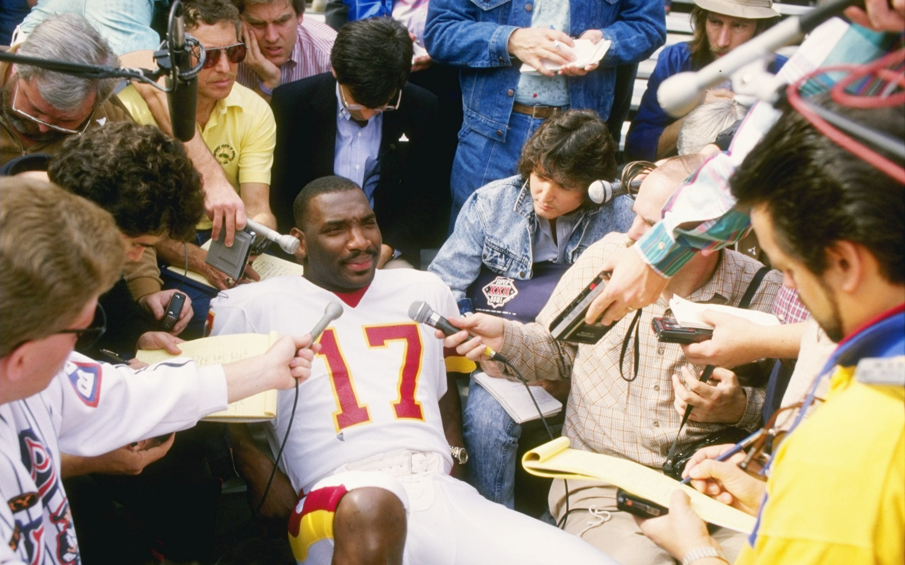 Deadspin | Reporter Who Didn't Actually Ask Historically Dumb Question ...