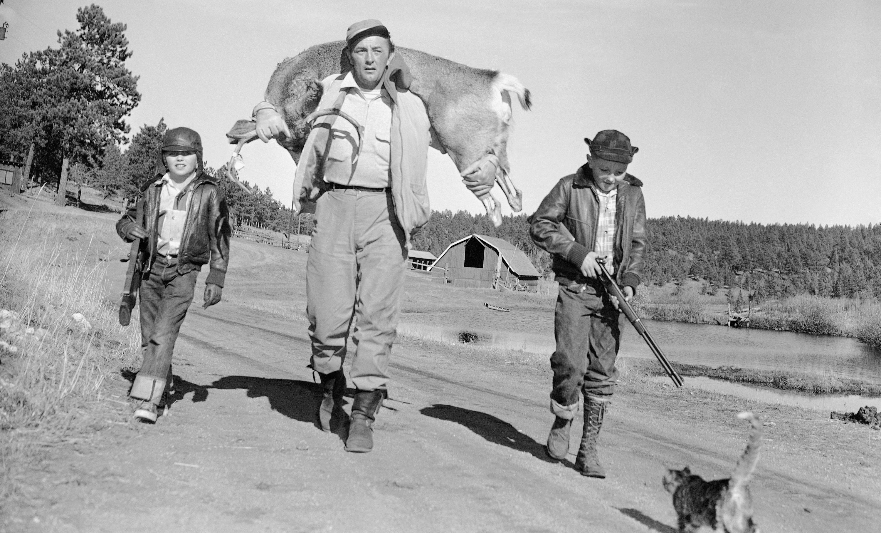 Deadspin | We Are The Deadspin Staff: Let's Chat!